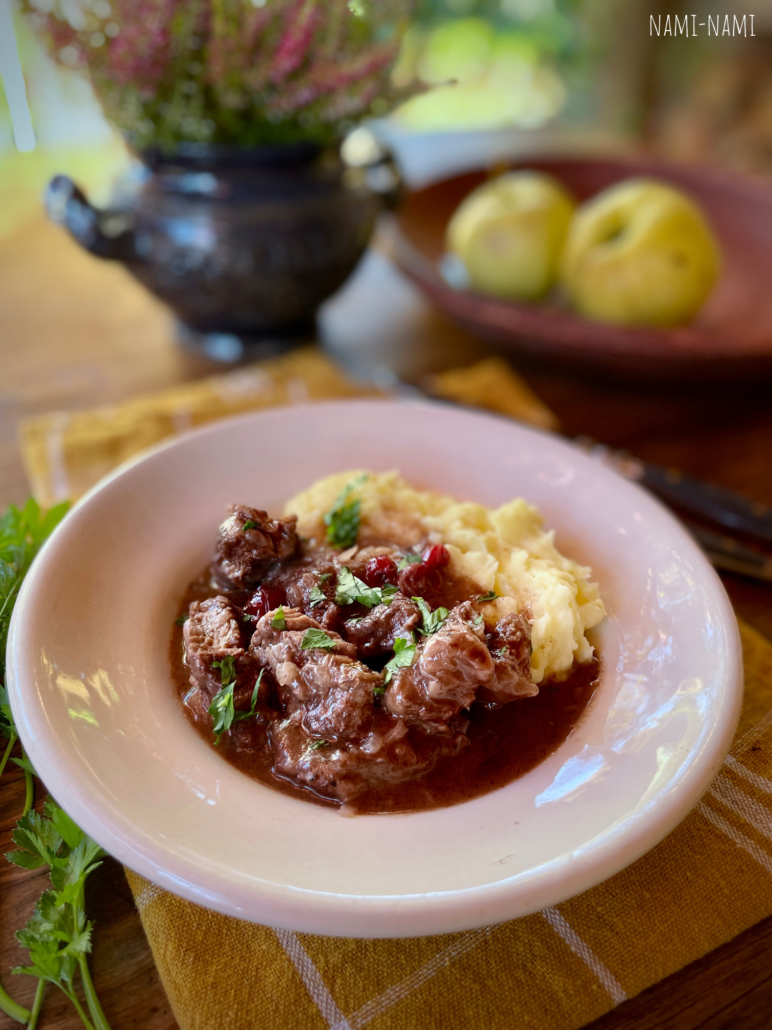 Veiselihahautis jõhvikatega